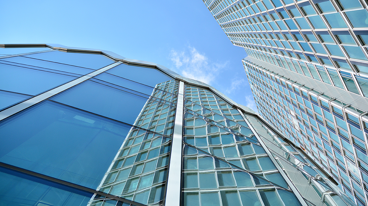 Heavy-duty Fabric Structure Covers Skyscraper Project, 12-Stories Up